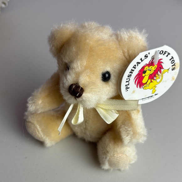 Plushpals | Toys | Vintage Plushpals Soft Toys Cream Teddy Bear With ...